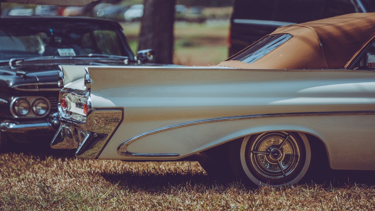 Driving the Dream: A Guide to Finding and Buying a Rare Car | Hertz Blog