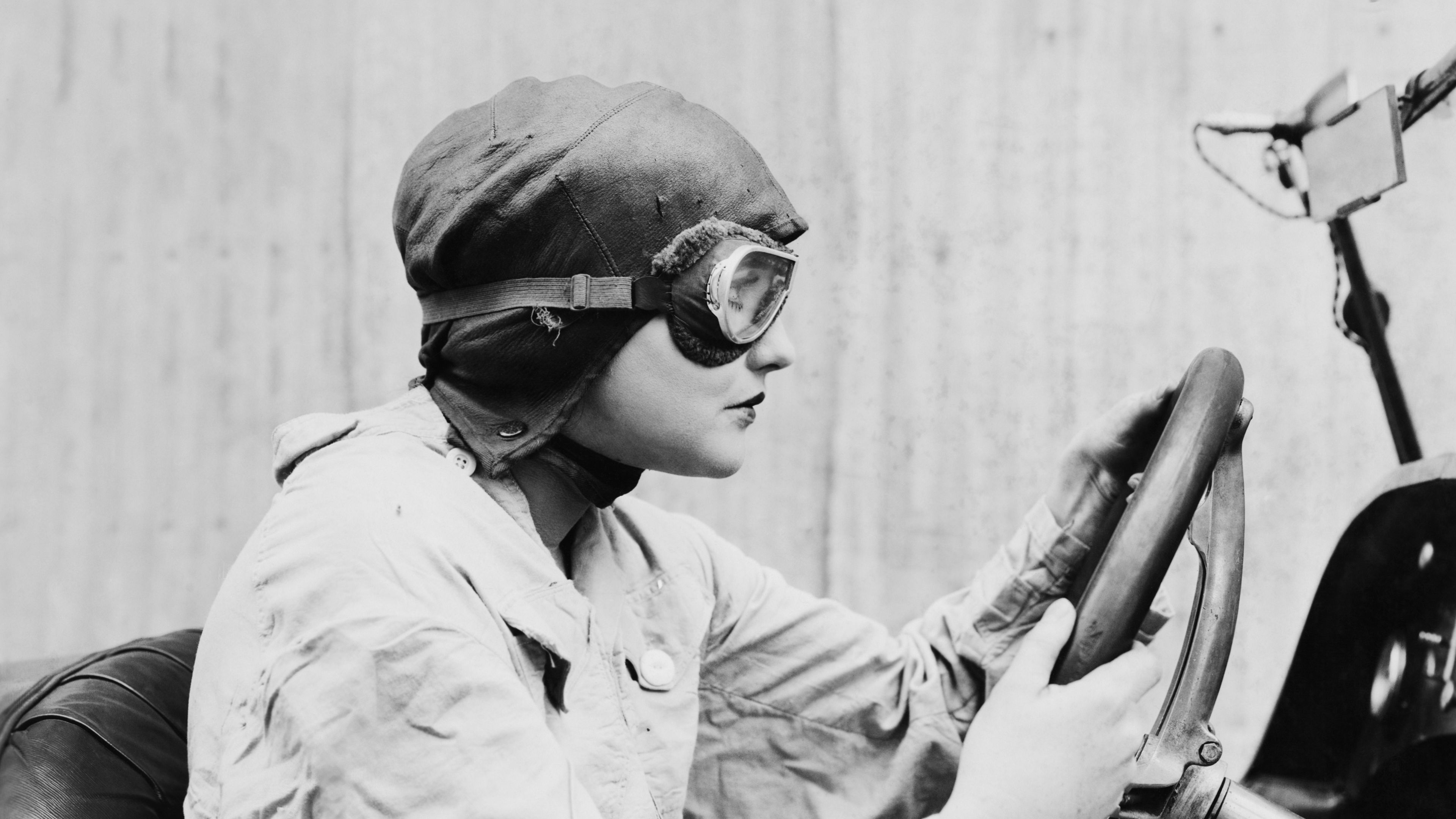 Louise Smith: The First Lady of NASCAR| Hertz Blog