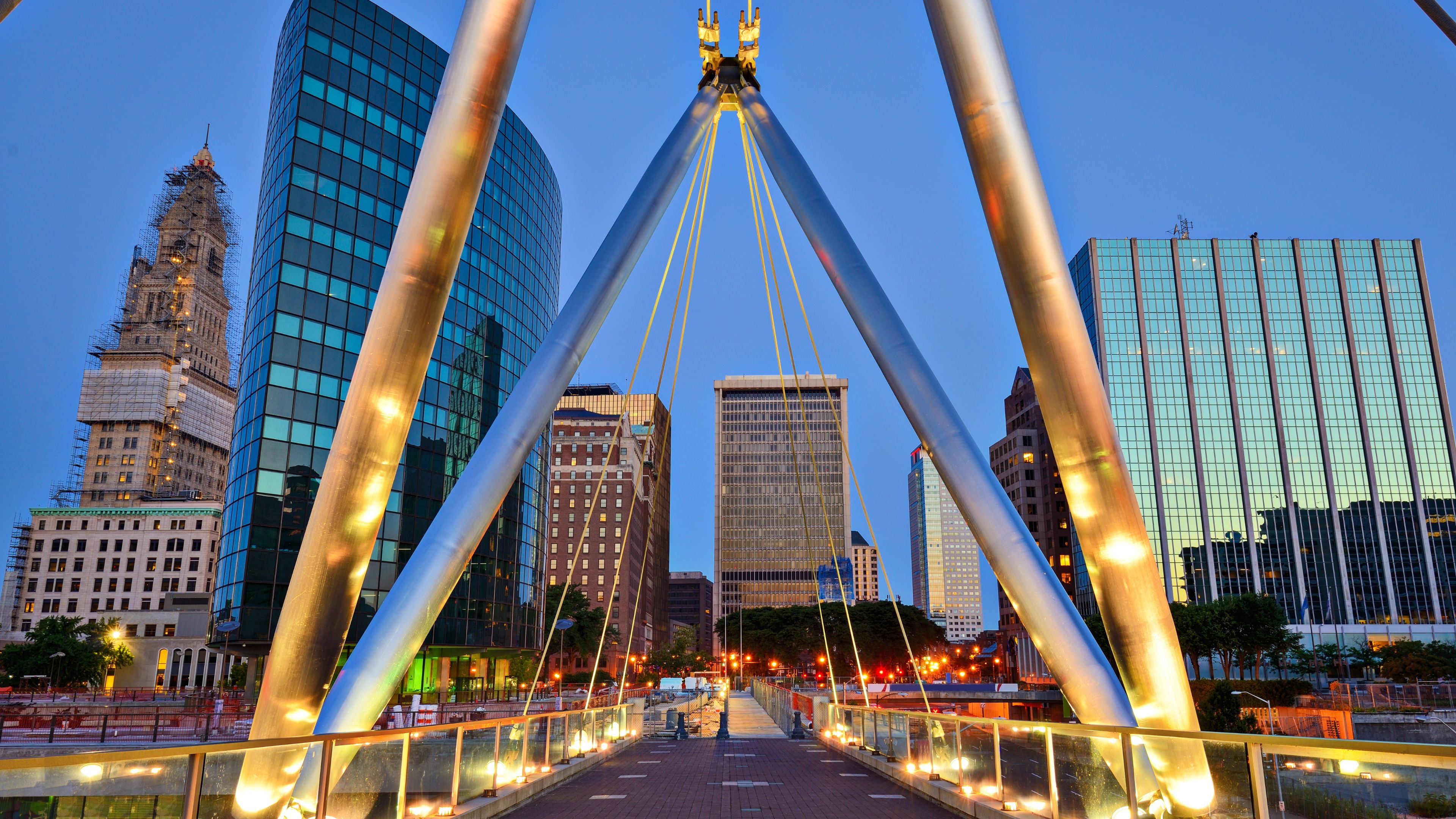 Connecticut Driving Guide: Rules & Requirements | Hertz