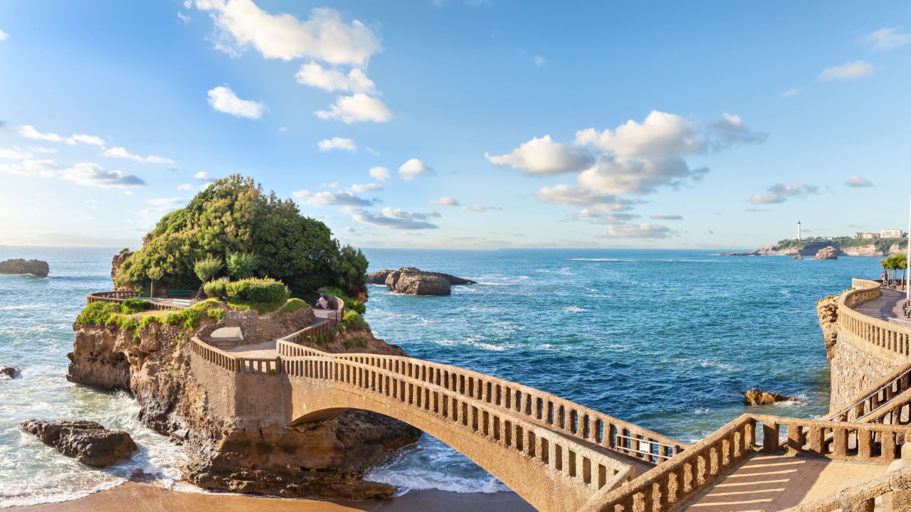 Seven Inspiring Day Trips from Bordeaux | Hertz Blog