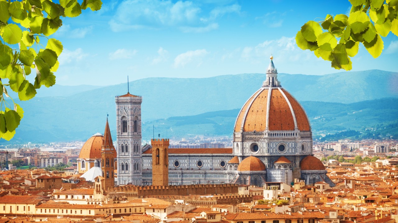 A Guide to Naples Neighborhoods | Hertz Blog