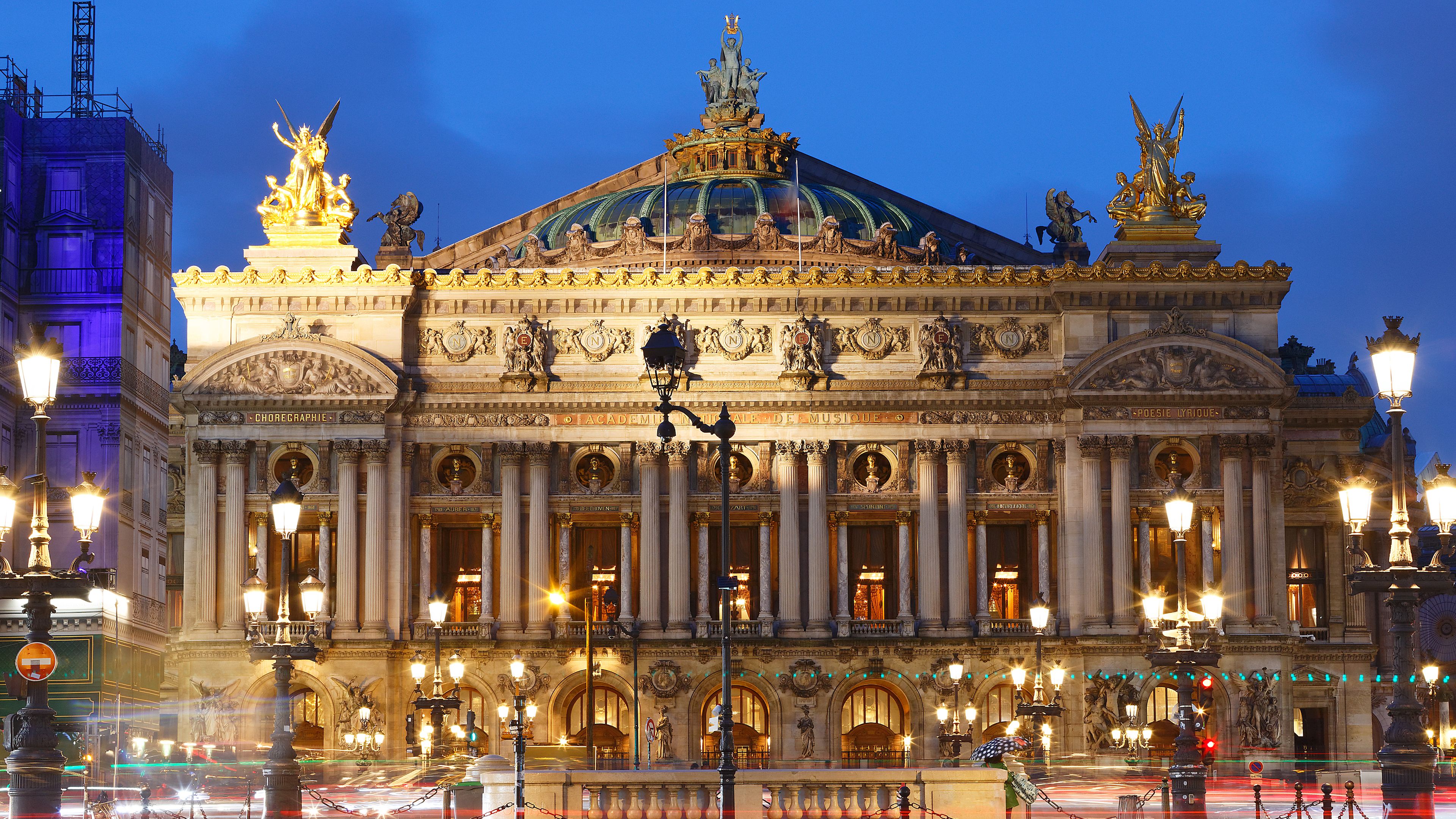 The 10 Best Attractions in Paris | Hertz Blog
