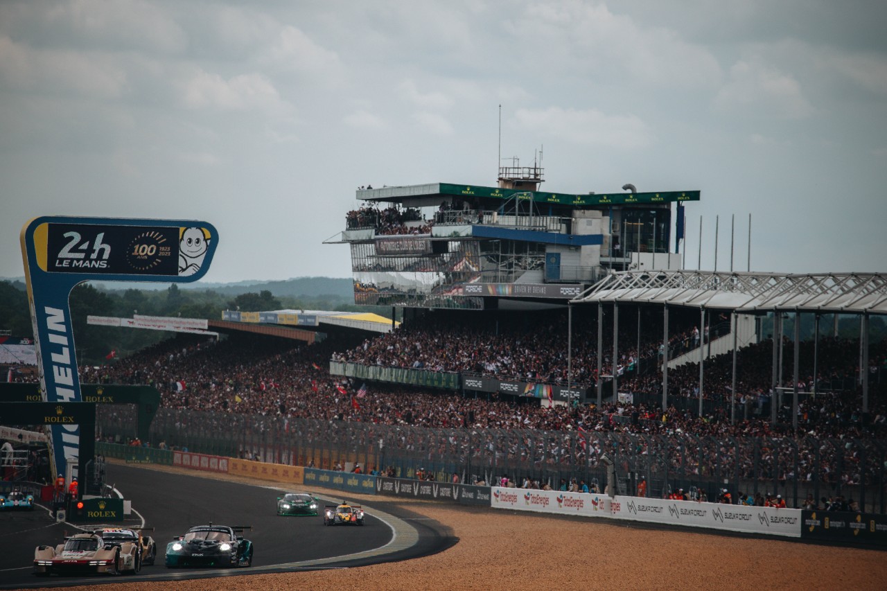 The Best Viewpoints at Le Mans 24h | Hertz Racing Gold