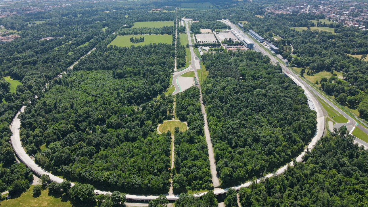 Visitor Guide to Monza | Hertz Racing Gold