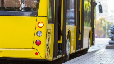 Hertz Offers an Easy Access Bus Service | Hertz Resources