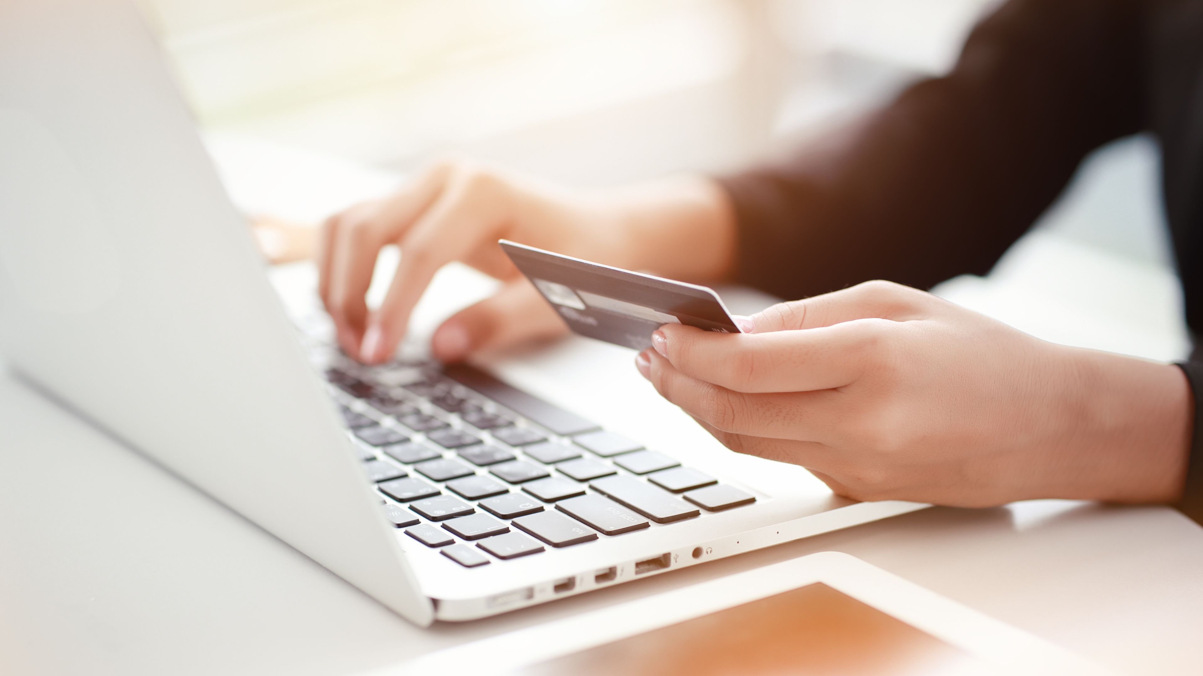 How to Pay for Your Car Rental? | Hertz Resources